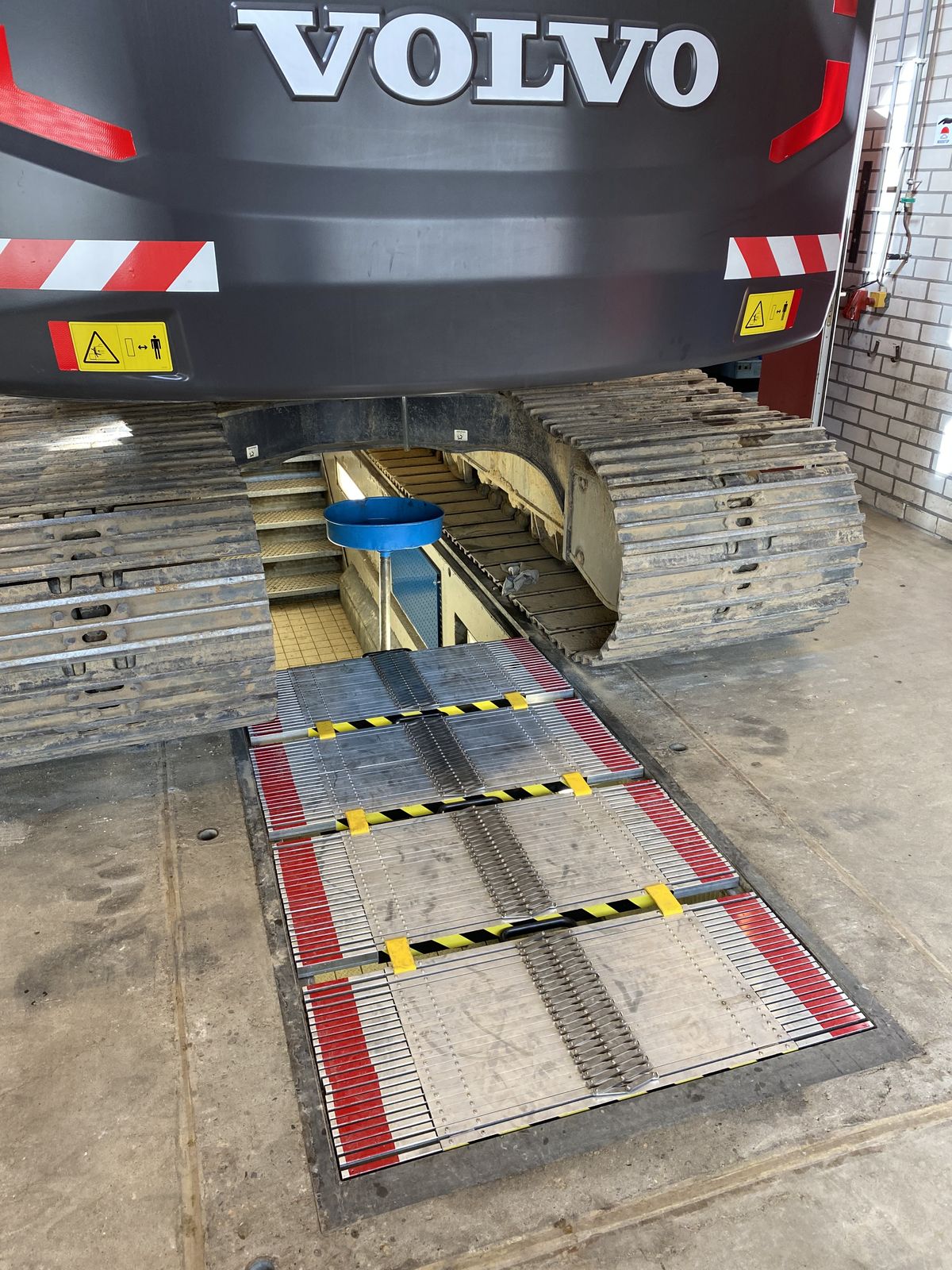 Couverture de fosse pour les fosses d'inspection et les ateliers - Kee ...